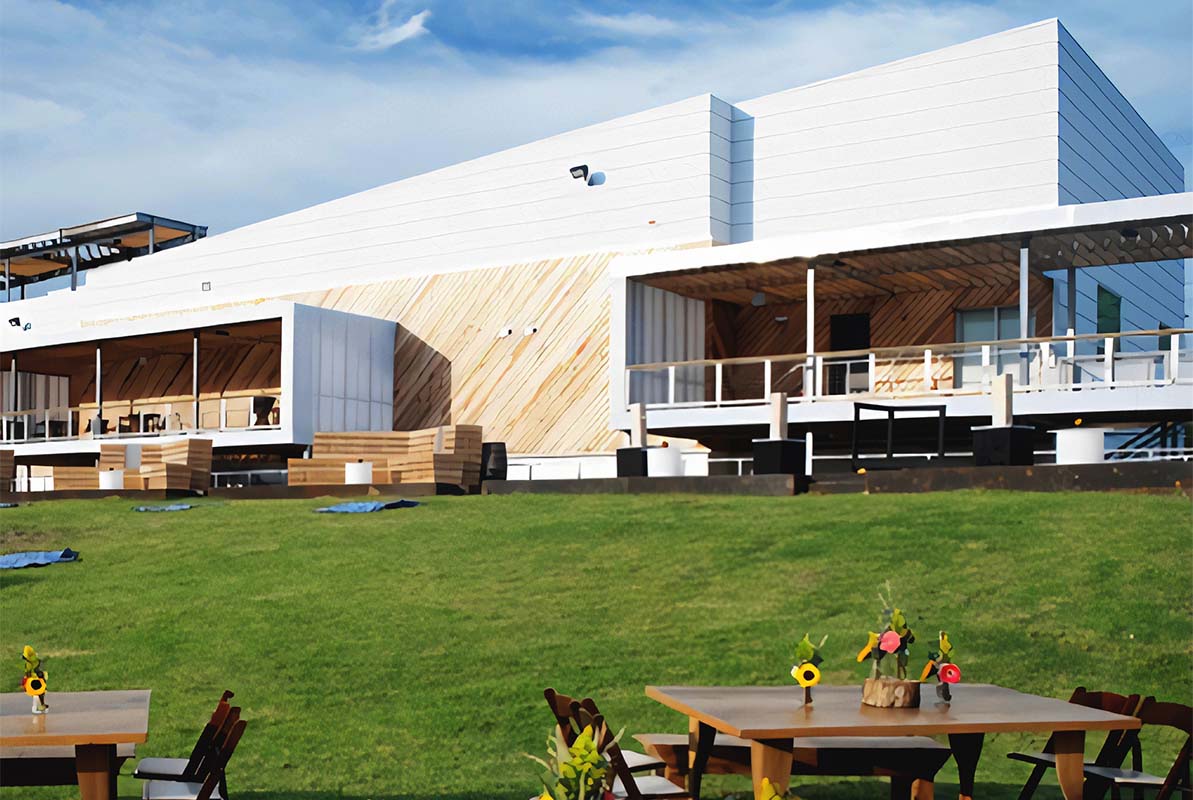 White-Oaks-houston-social-distance-event-planning - Sullivan Group