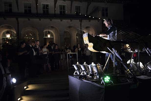 Live music entertainment during cocktail reception - Sullivan Group